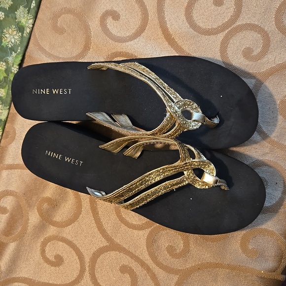 Nine West | Shoes | Platform Flip Flops | Poshmark
